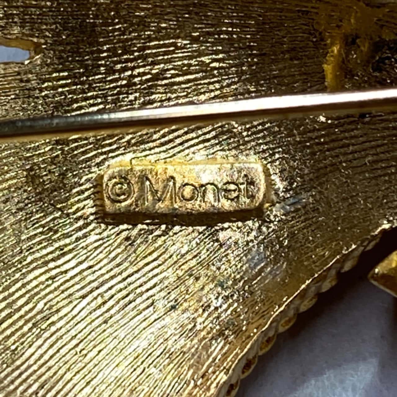 Womens Monet Fireworks Brooch(s)