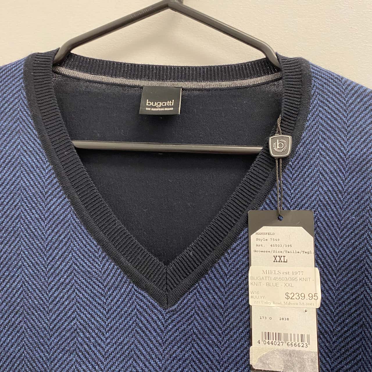 Bugatti Mansfield Jumper. Size XXL. New with tags(s)