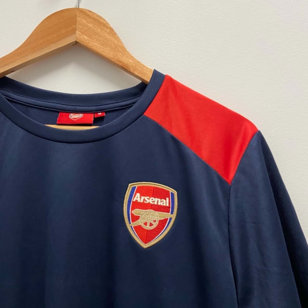 Arsenal Mens Size M Navy Blue / Red (s)