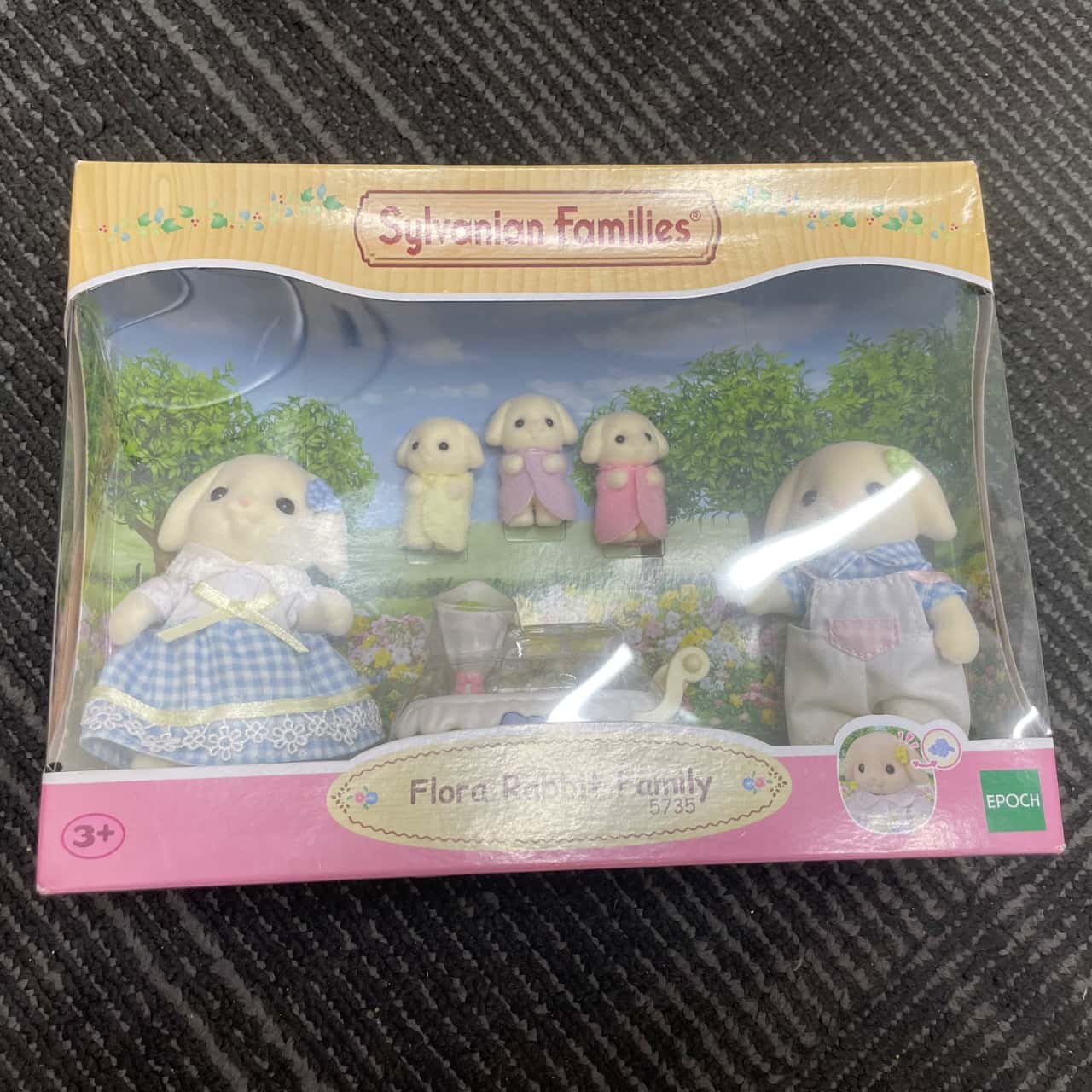 Sylvanian Families Flora Rabbit family(s)