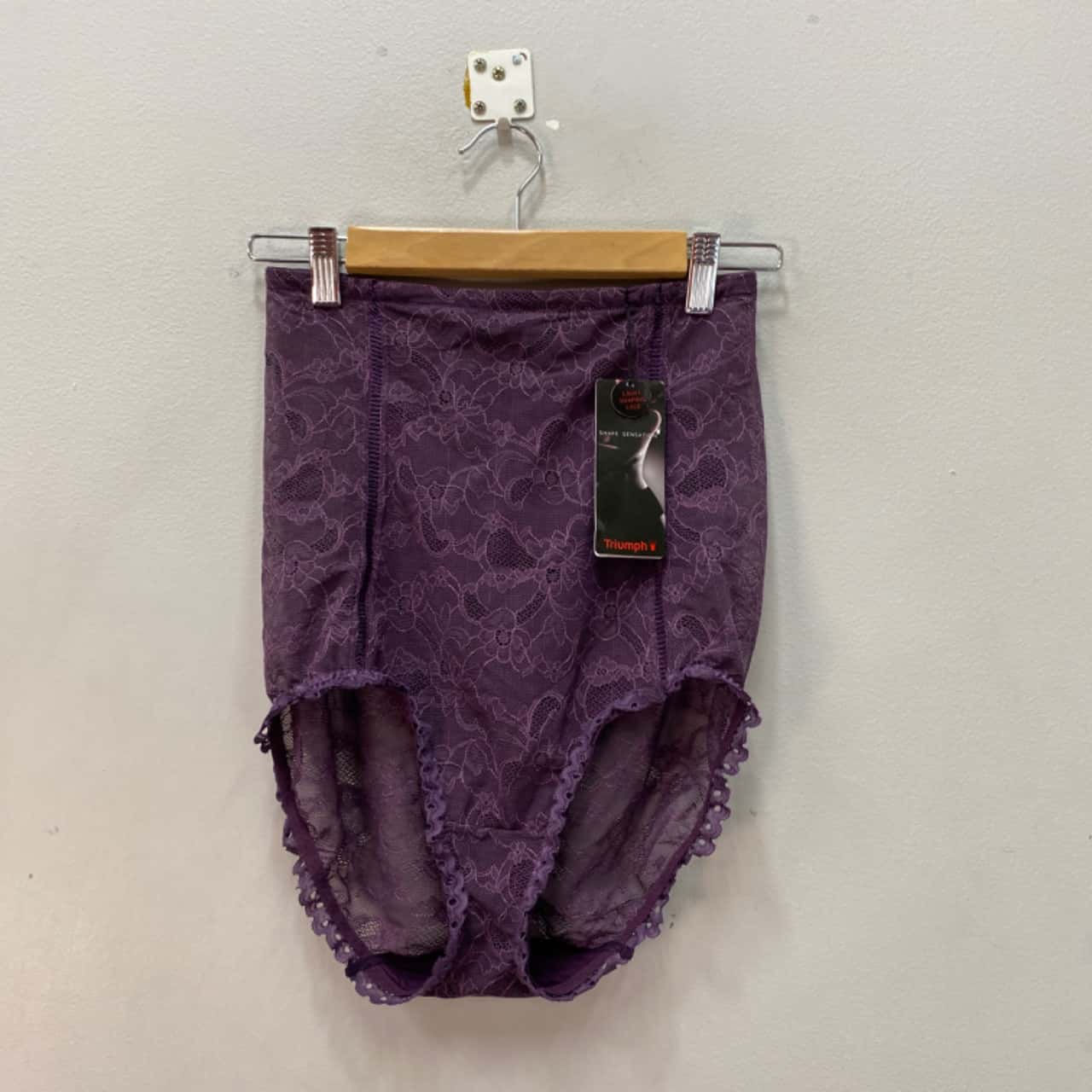 Triumph Womens Size 14 Shapewear Purple/Plum(s) - New With Tags ...