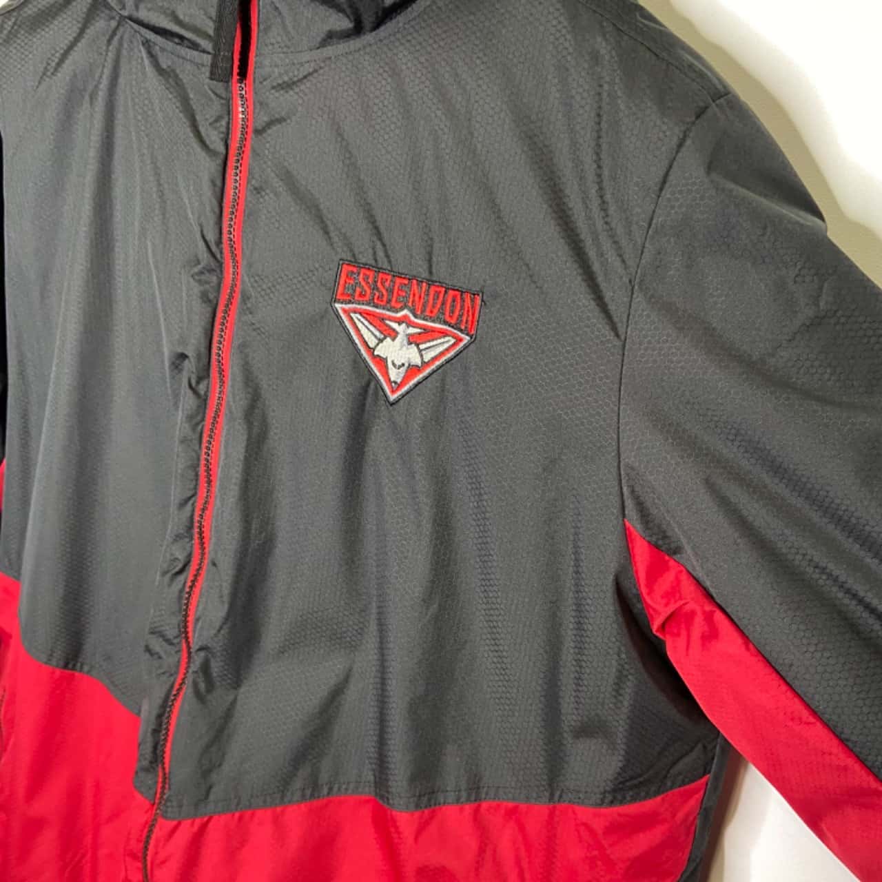 Essendon Football Club Mens Size M Front Zipper Game-Day Stadium Jacket ...