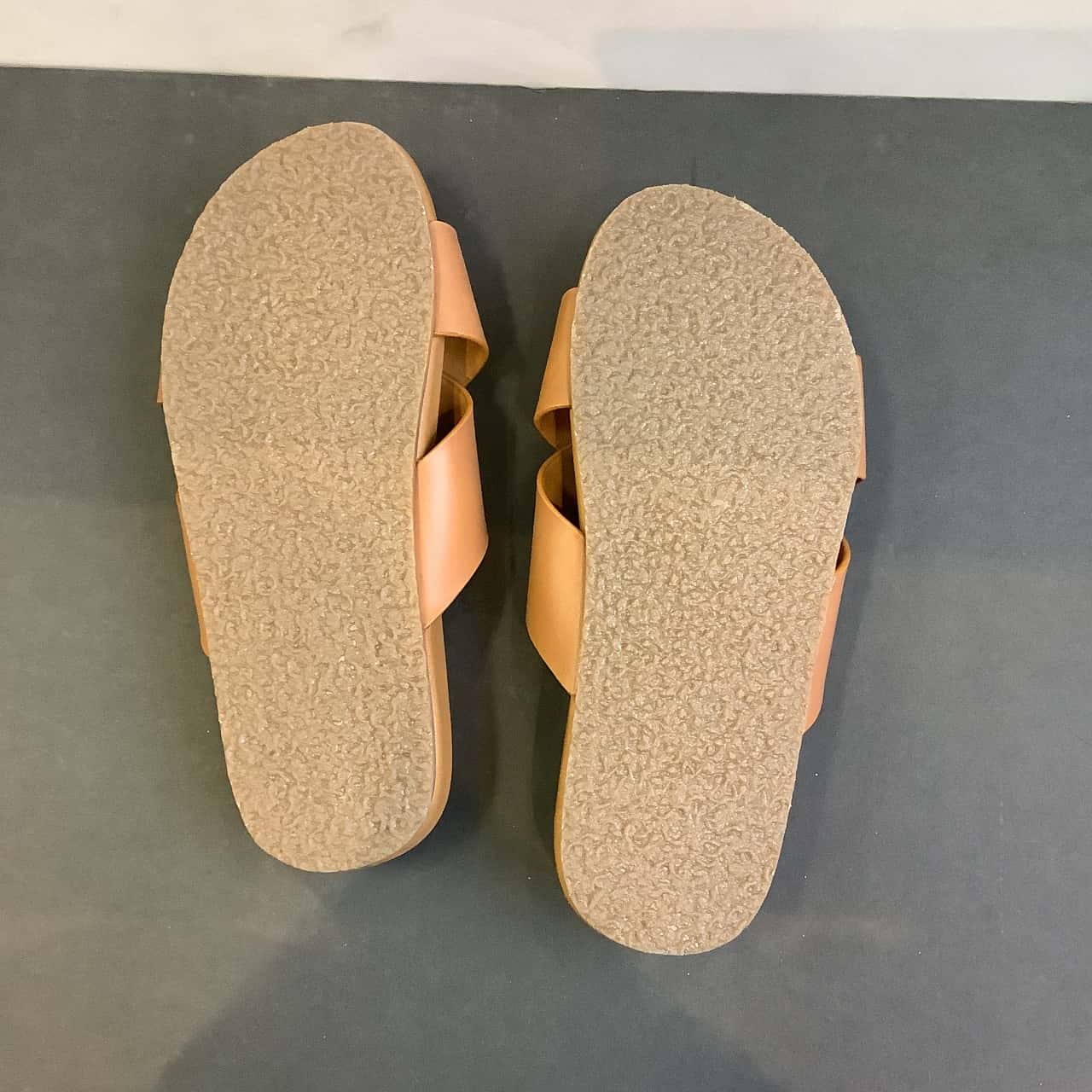 AERE Women's Size 5 Leather Sandals Brown (s)