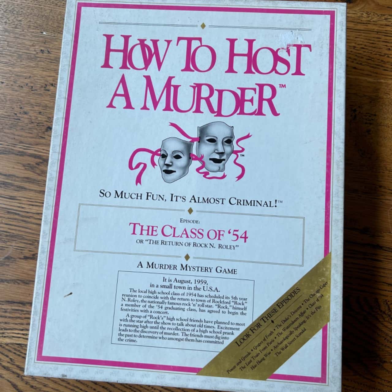 Vintage How to host a murder - class of 54(s)