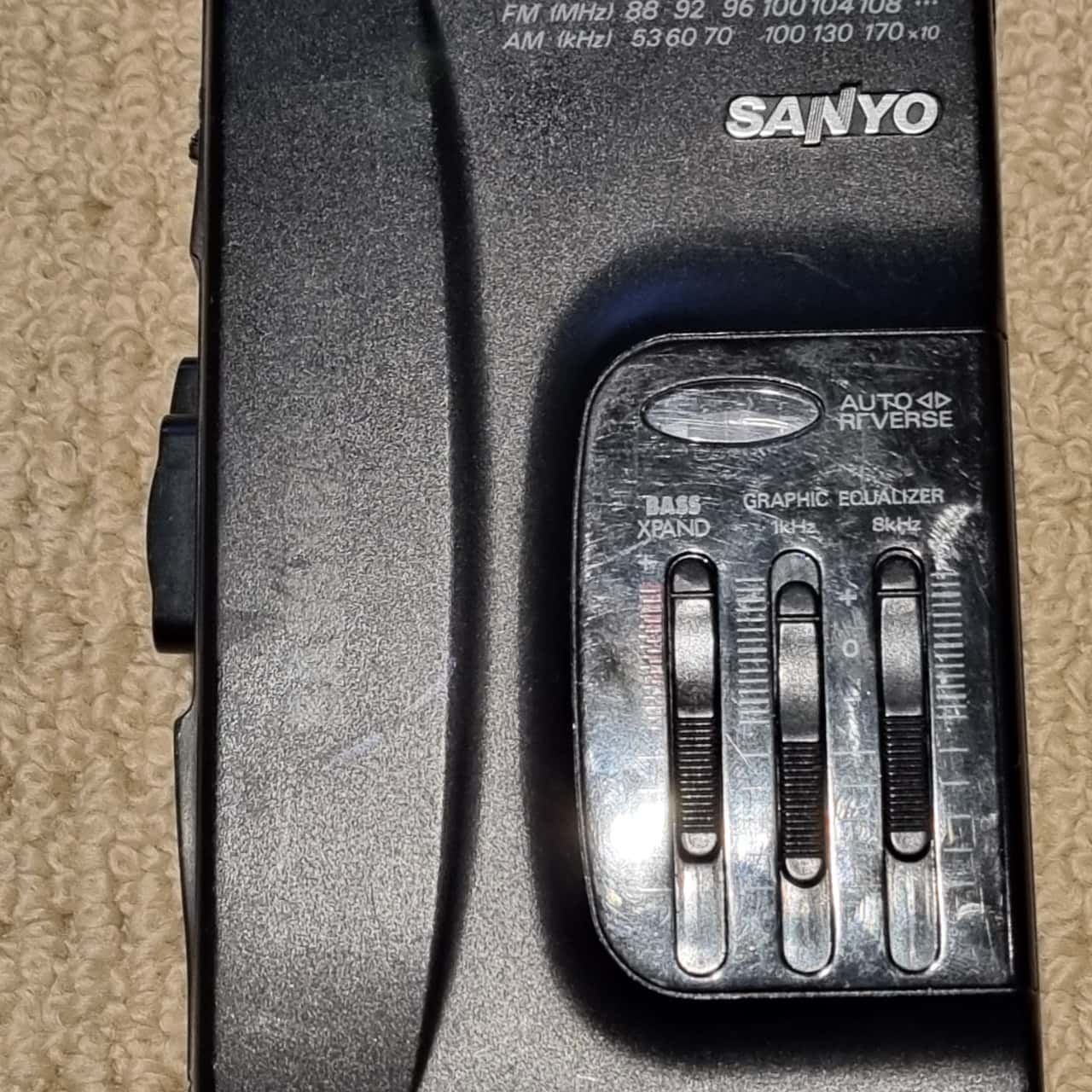 Vintage Sanyo Bassxpander Walkman Model No MGR 905K(s)