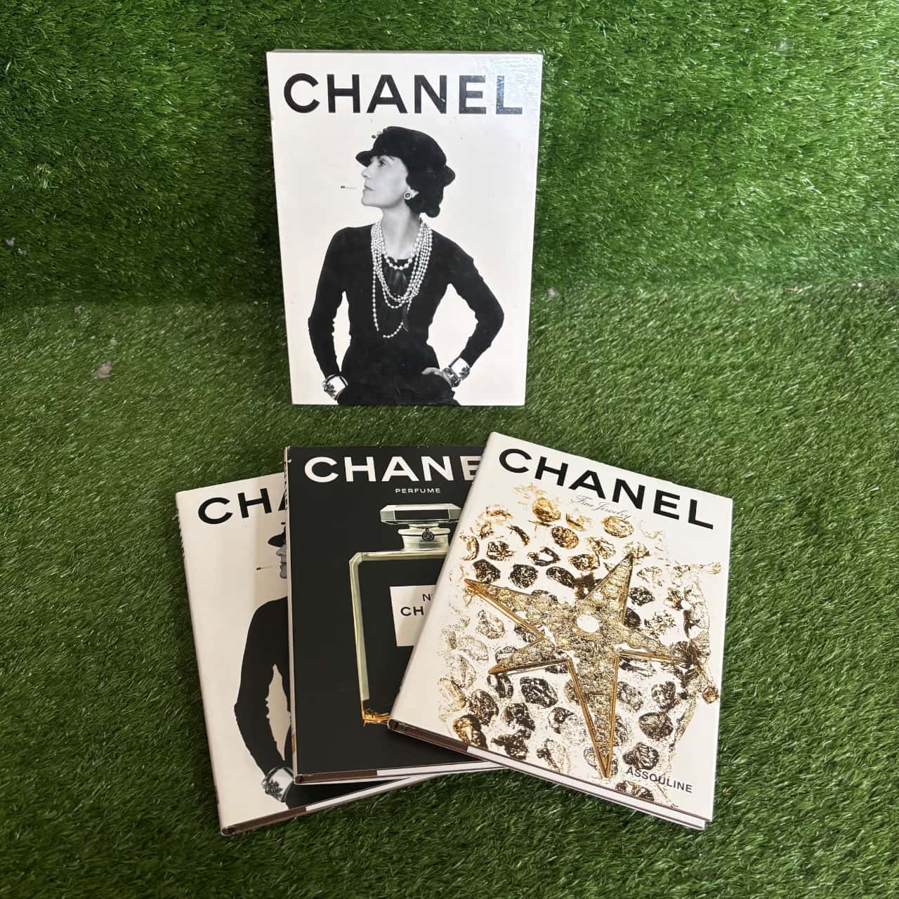 CHANEL - Slipcase Set Of 3 Hardcover Books (Fashion-Fine Jewellery ...
