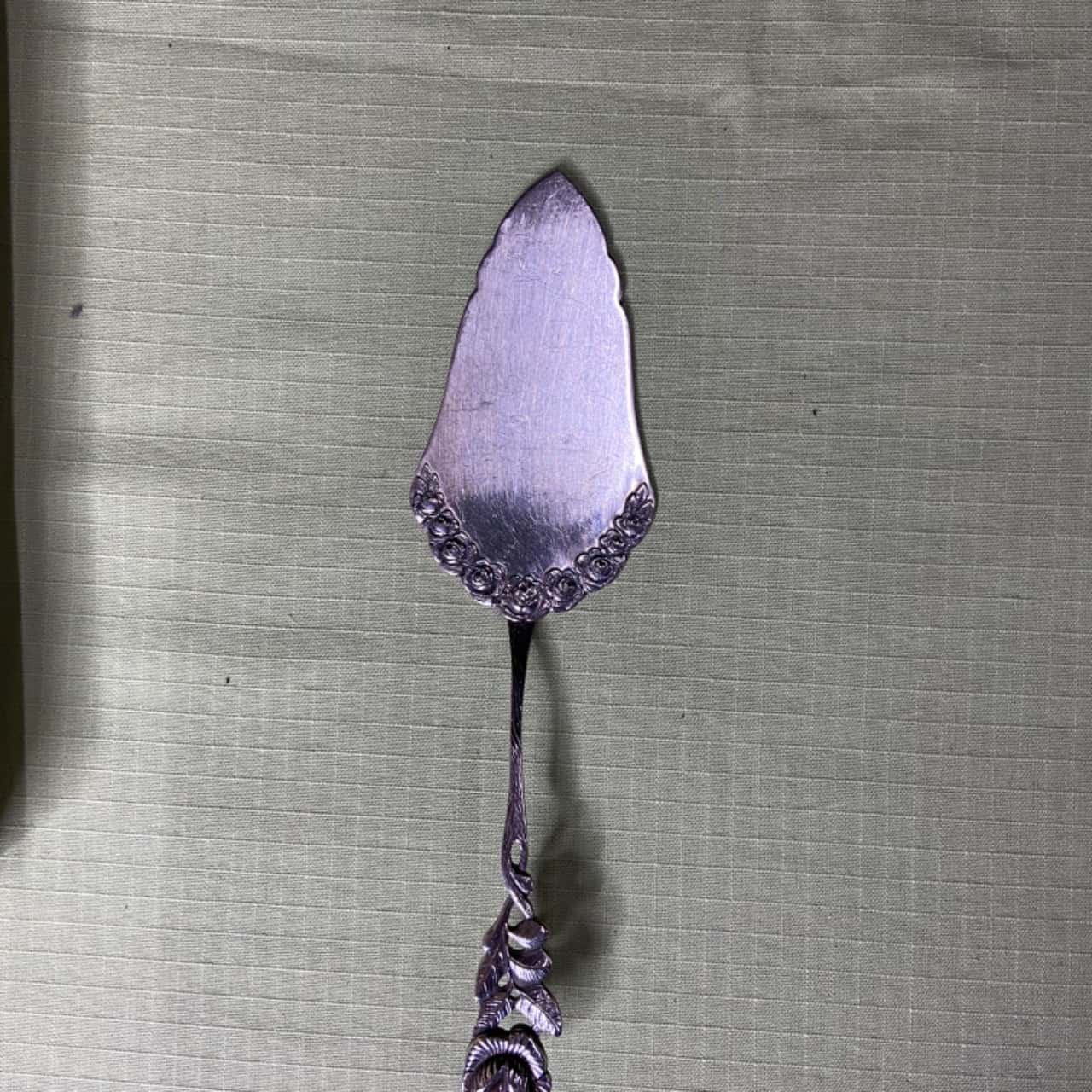 Vintage Antiko 100 Silver Plated Hildesheim Rose Set(s)