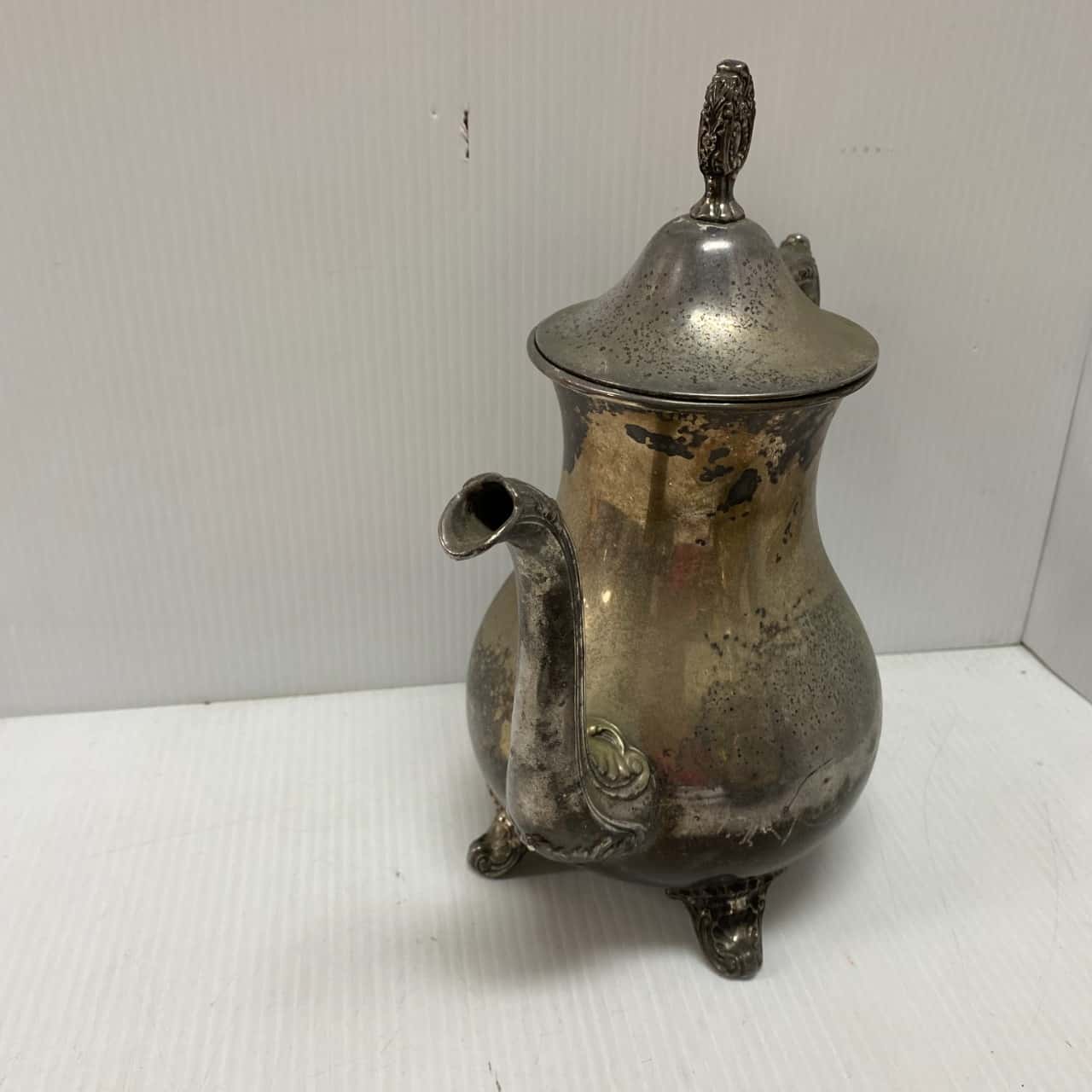 Vintage Viners Silver Plated Coffee Pot and Teapot(s)