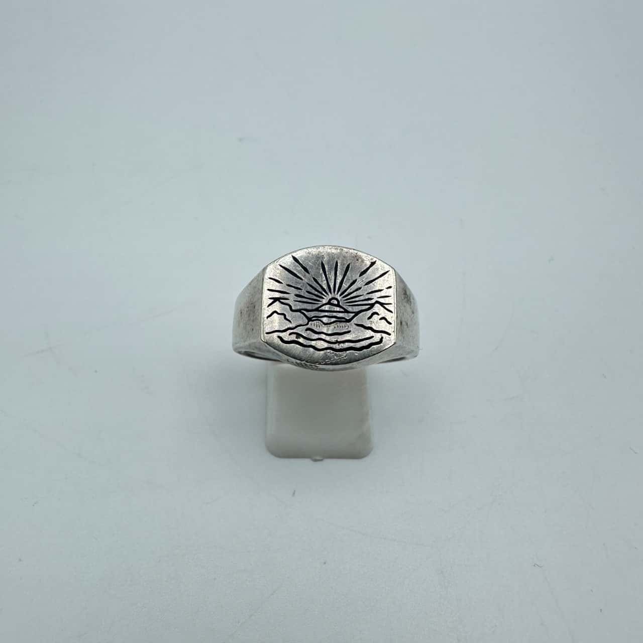 Amaris Domus Meus Signet Ring Stamped 925(s)