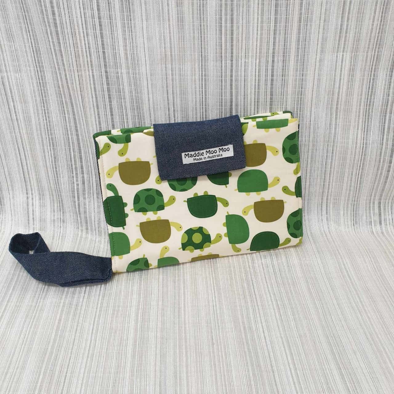 Maddie Moo Moo Made In Australia Top Quality Really Cute Green Turtles ...