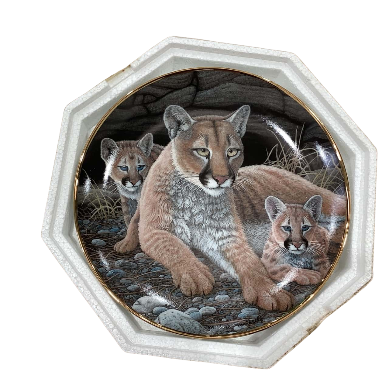 Franklin Mint - Mountain Lions Decorative Plate By Micheal Matherly