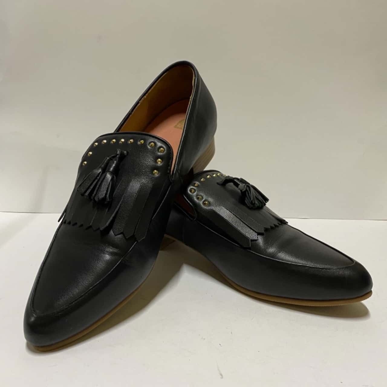 Bared Womens Size 41 Black Leather Loafers(s)