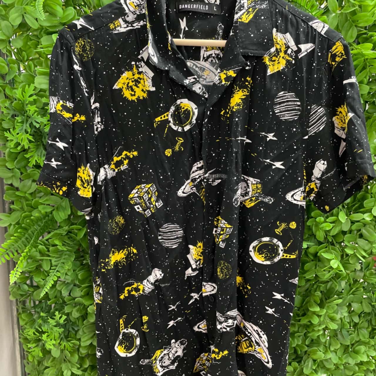 Dangerfield Size L Black Cosmic Spaceship Print shirt (s)
