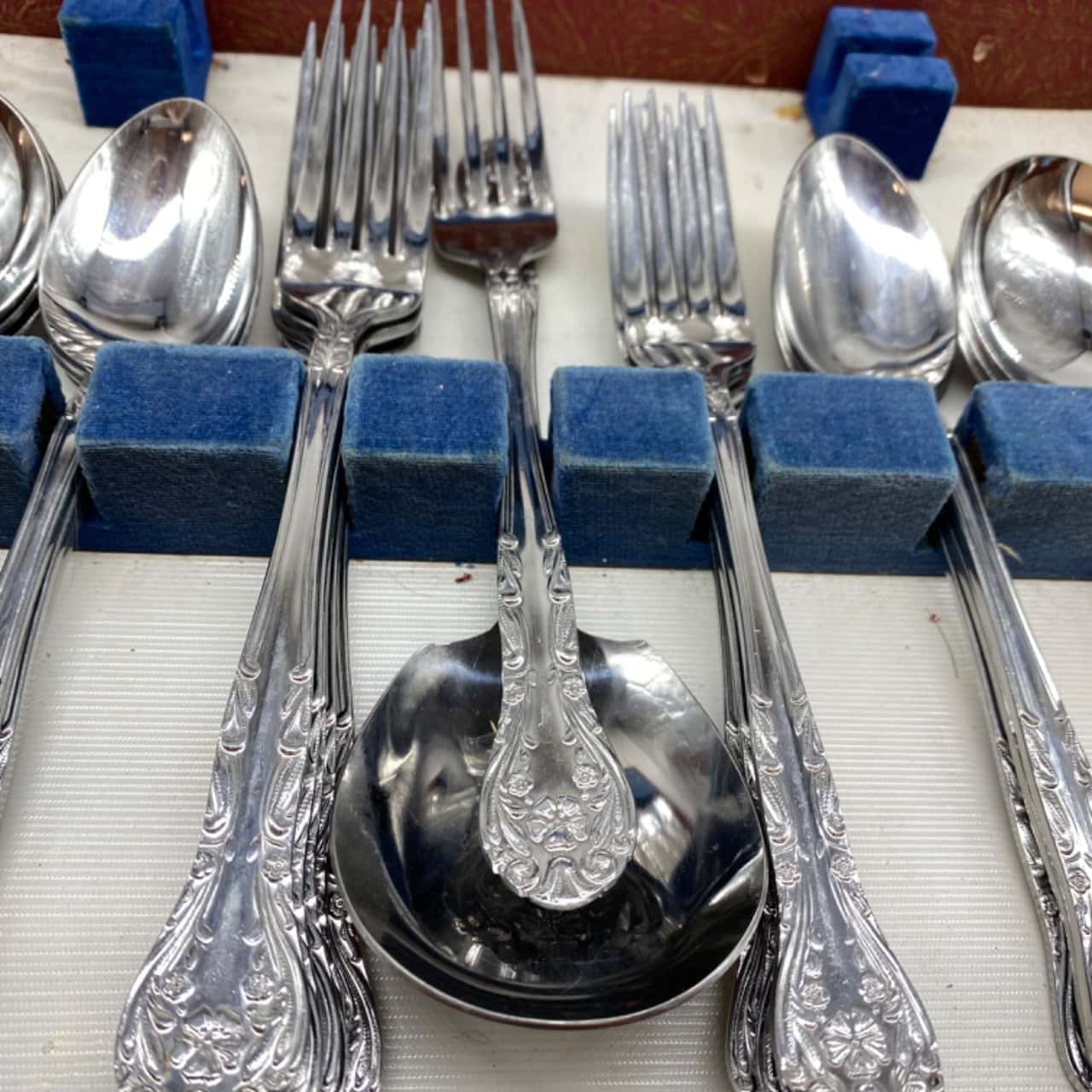 Vintage Full Setting for 6 Unbranded Stainless Steel Cutlery Set in Box(s)