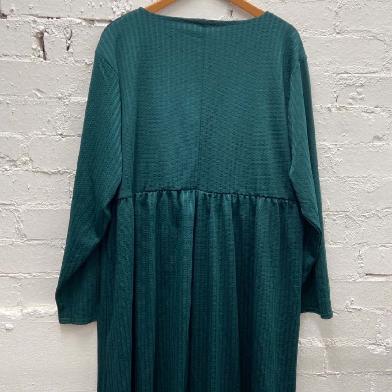 Curvewow Womens Size 24 Long Sleeve / Maxi Dress Emerald Green