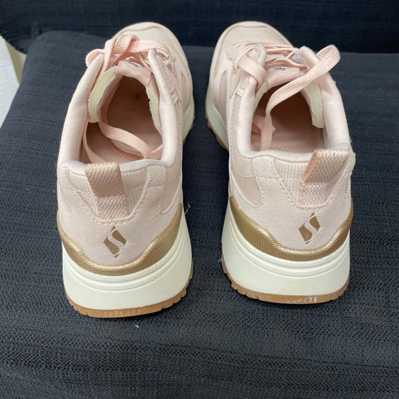 Skechers US8.5 UK5.5 EU38.5 Blush/Pink