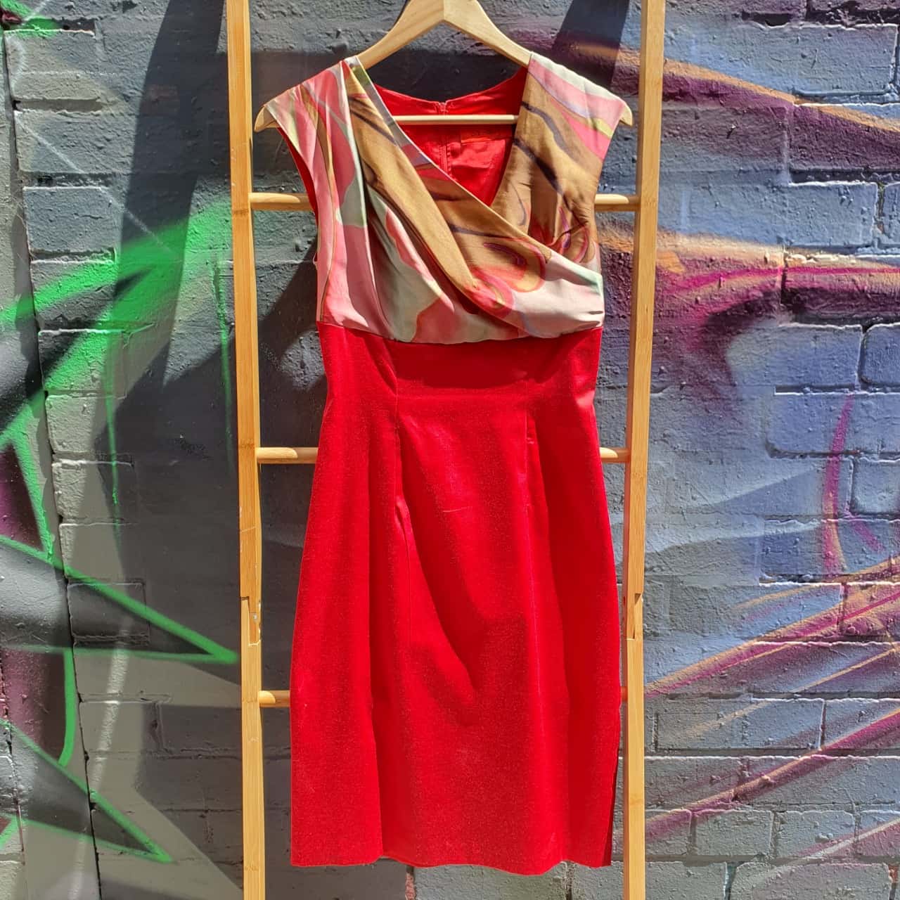 Dizingof Size 8 Red Midi Dress
