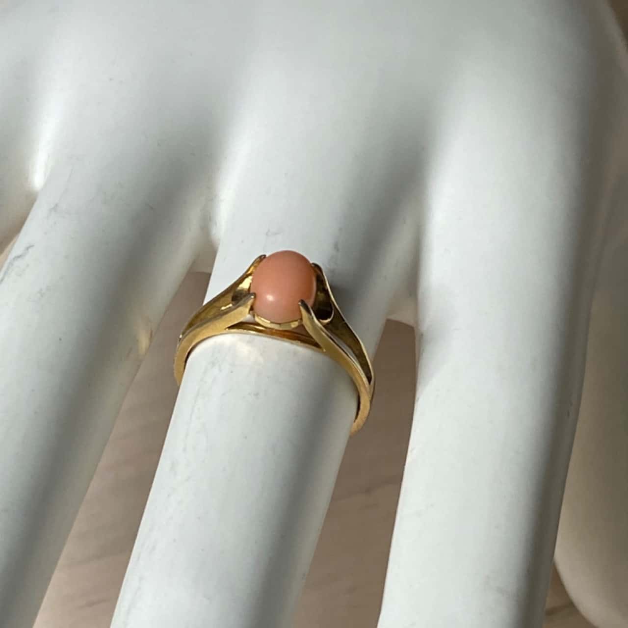 Coral 18K HGE Kaos Ring (s)