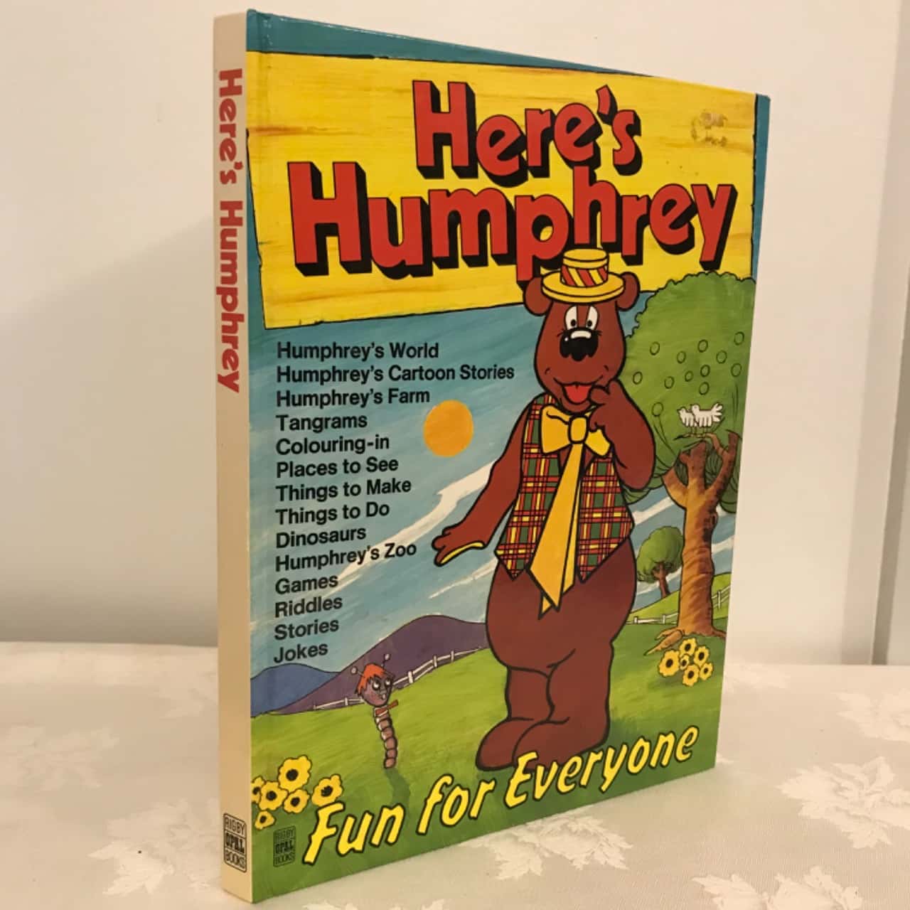 Vintage 1991 H/C Here's Humphrey Book VGC 120 pages(s)