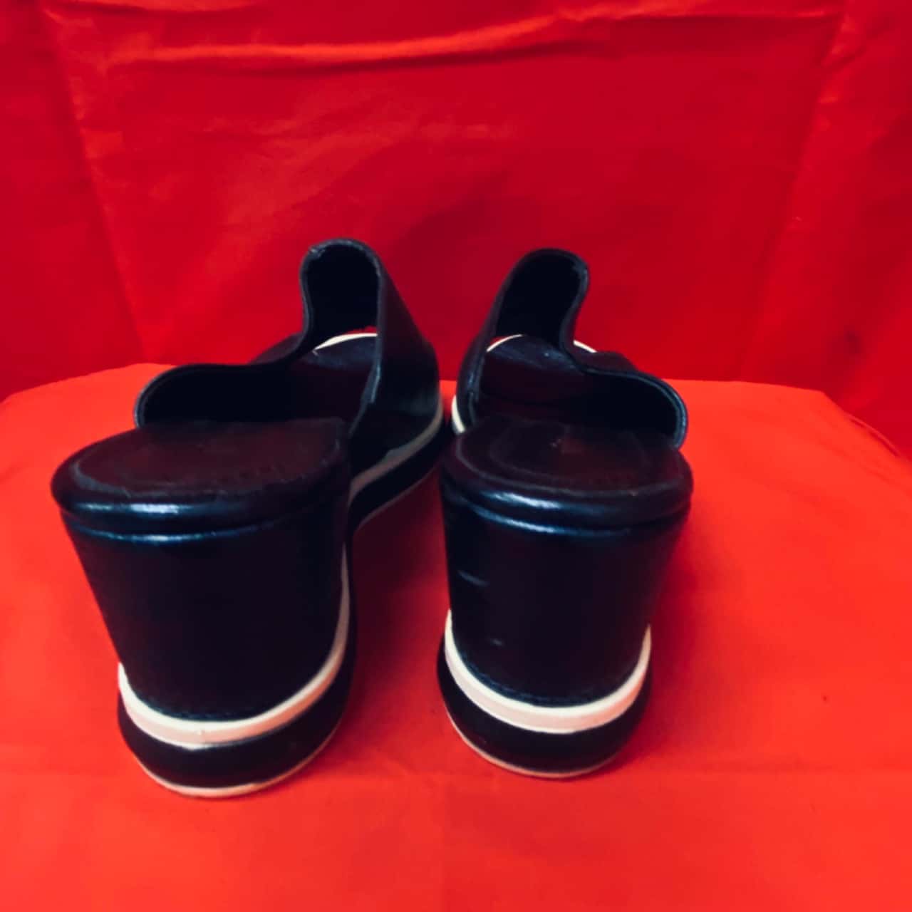 Vitto Rossi Womens Size 37 Navy Blue / White Wedge Slip on Shoe