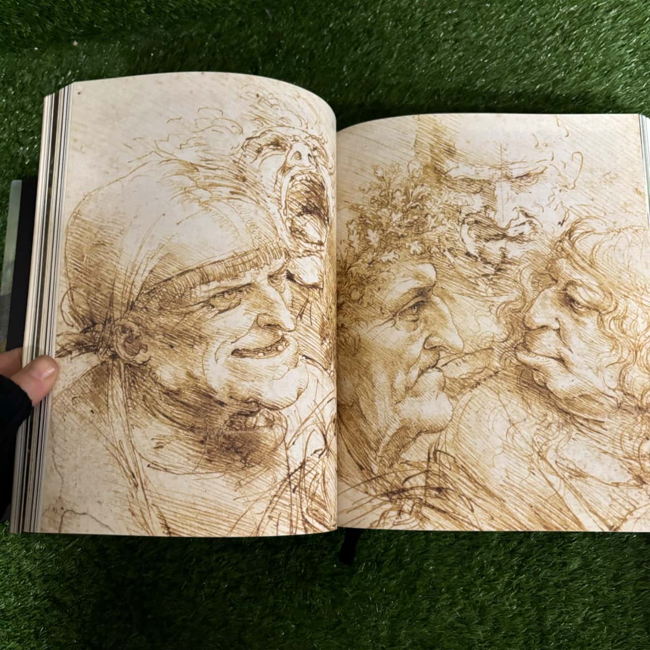 Leonardo da Vinci, 1452-1519: The Complete Paintings and Drawings(s)