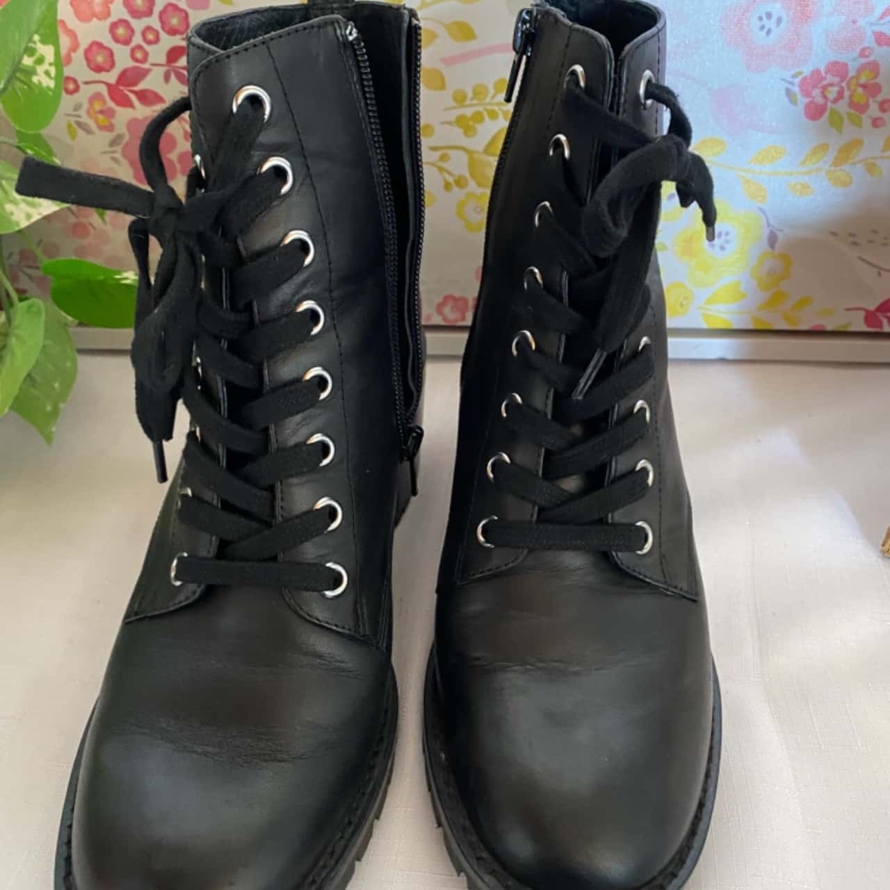 Wittner Womens Size 37 Black boots (s)