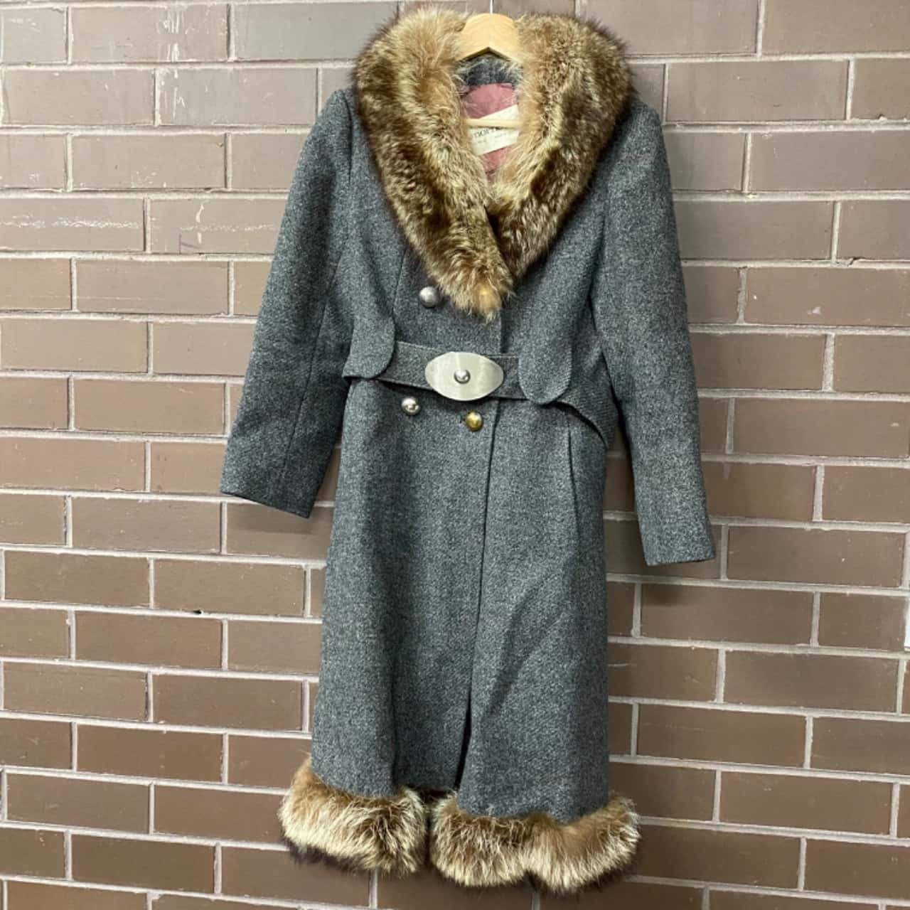 Vintage Mornessa Womens Grey Wool Coat With Fur