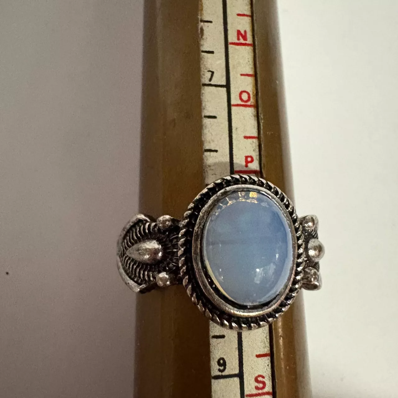Gemstone Size 8 Ring Moonstone/Chalcedony Look Stone - Used Very Good ...