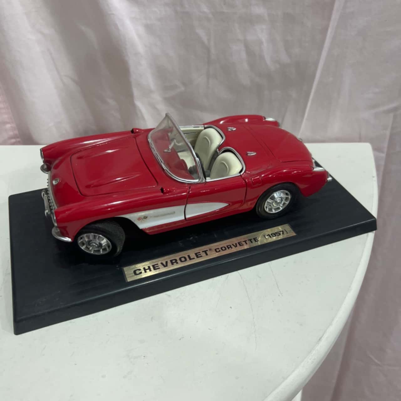 1957 Chevrolet Corvette Convertible Model Metal Car (s) - Used Good ...