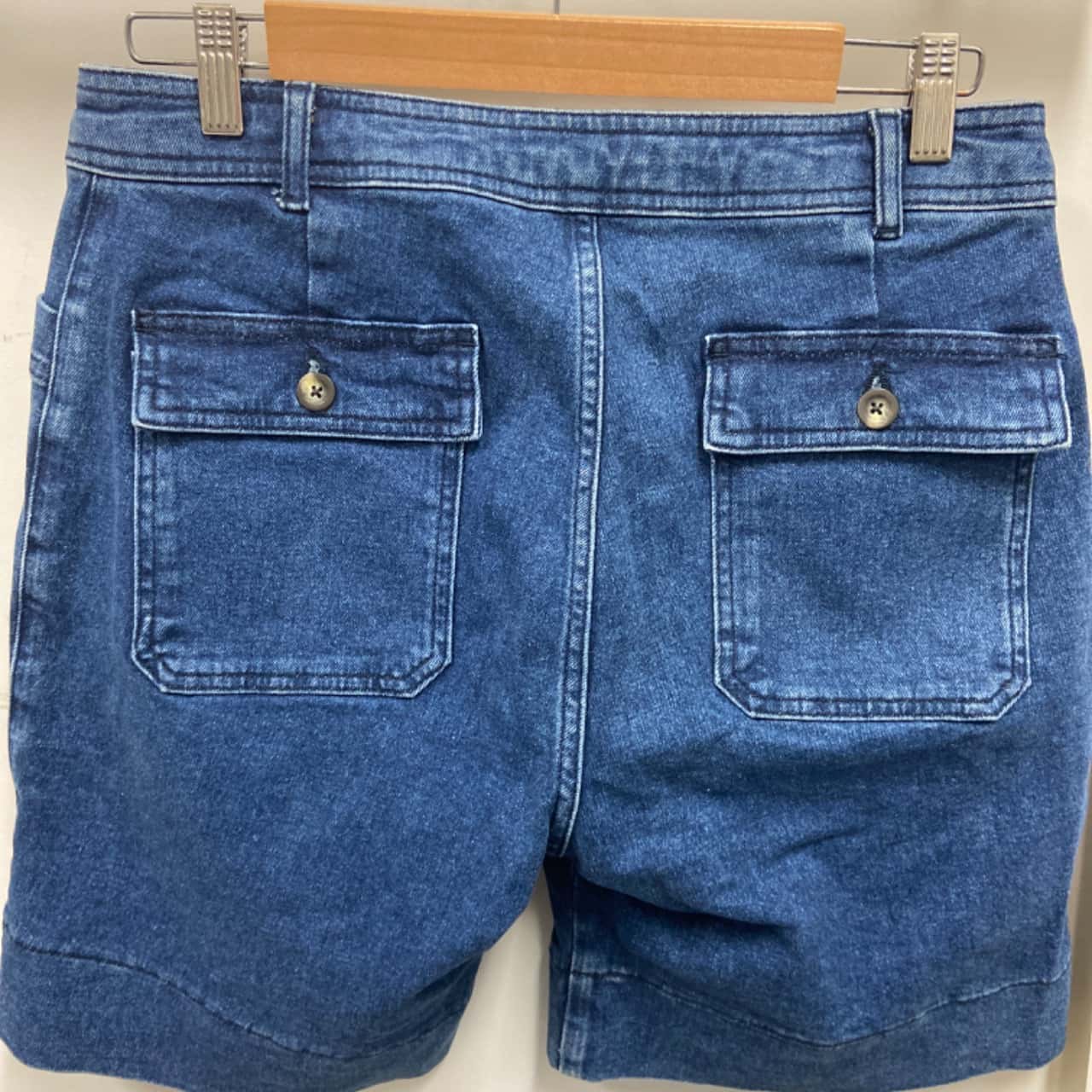 Boden Womens Size UK 12 Shorts Blue (s)