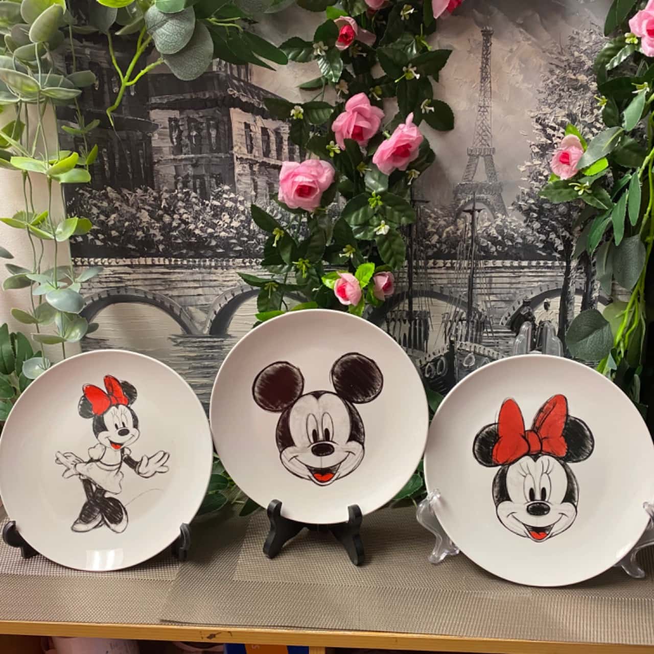 Minnie Mouse & Mickey Mouse Disney Side plates X3