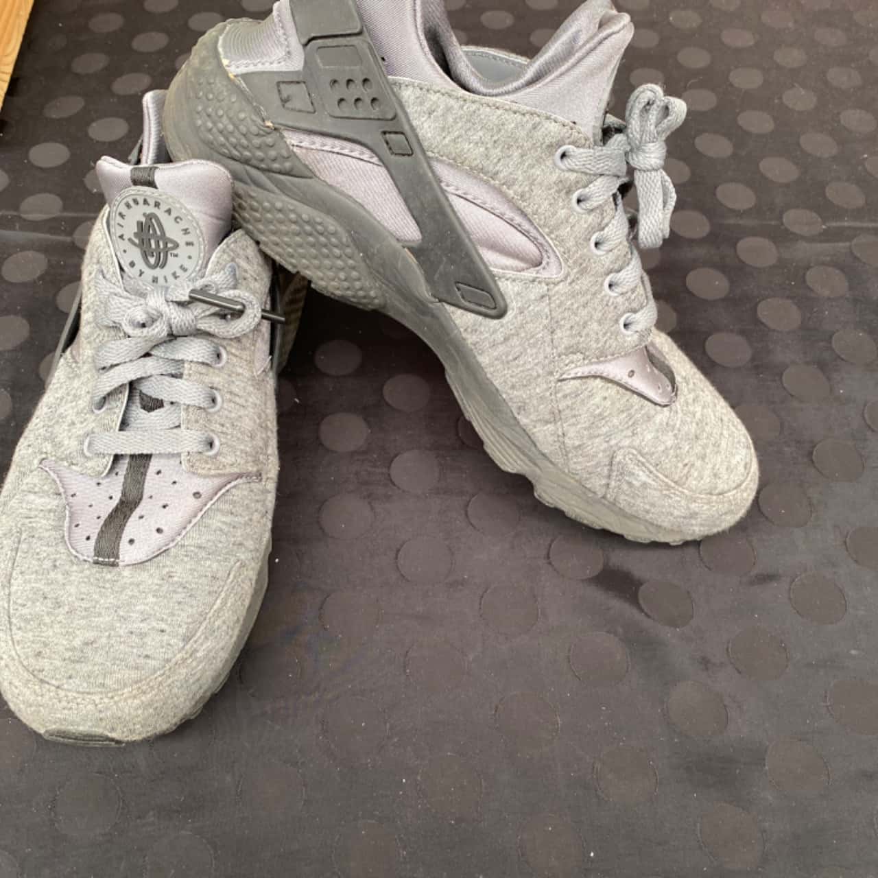 Nike hurricane size 10.5(s)