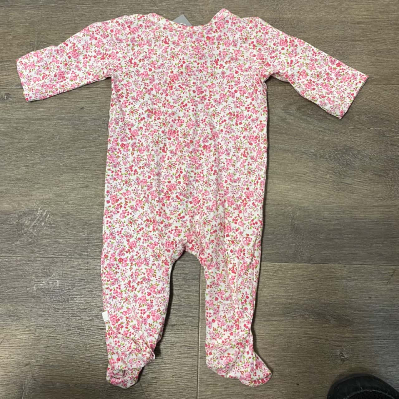 Bebe White Label Baby Size 0000 Onesie NEW With Tags (s)