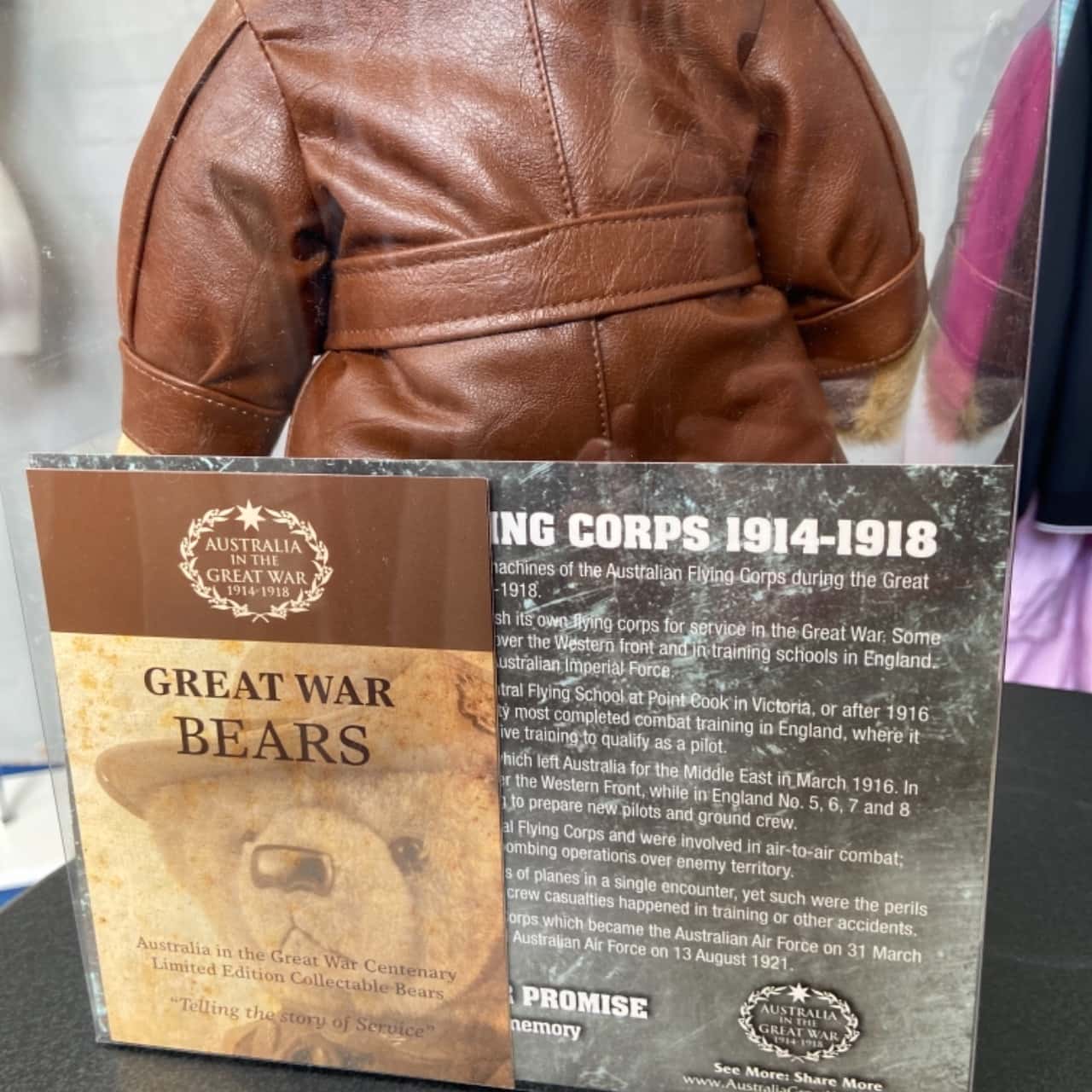 Australian Flying Corps Lieutenant Thomas Hendy limited edition war bears