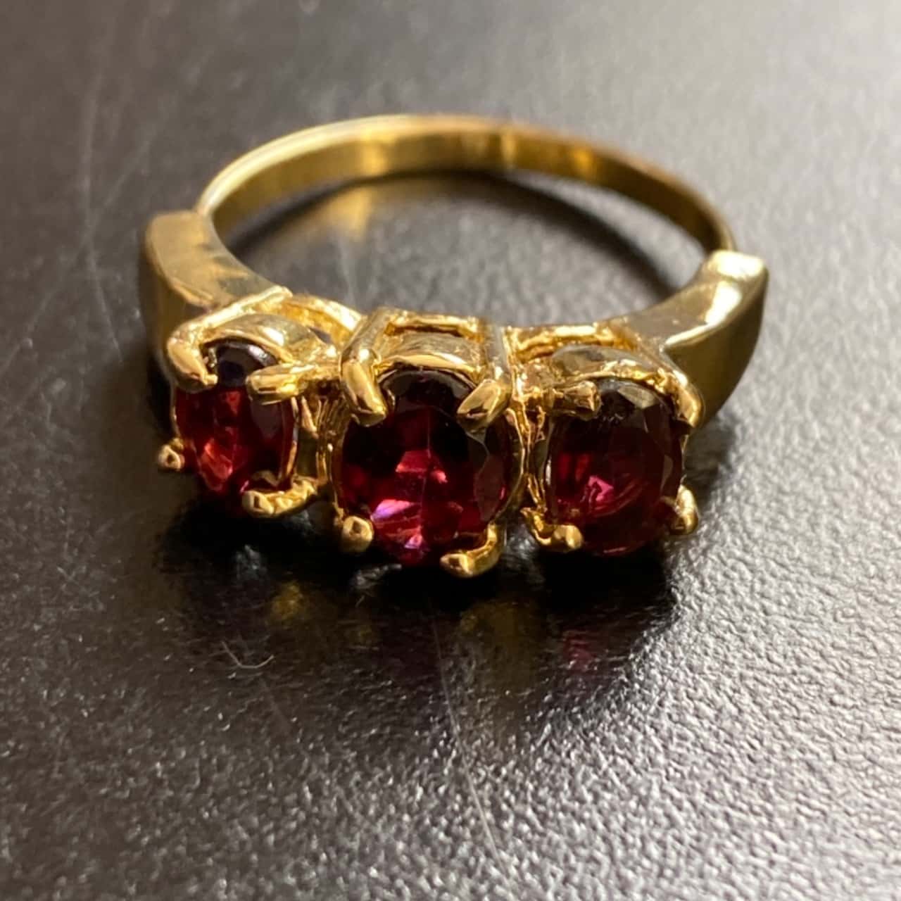 Womens Rings Gold / Red Costume Ring(s)
