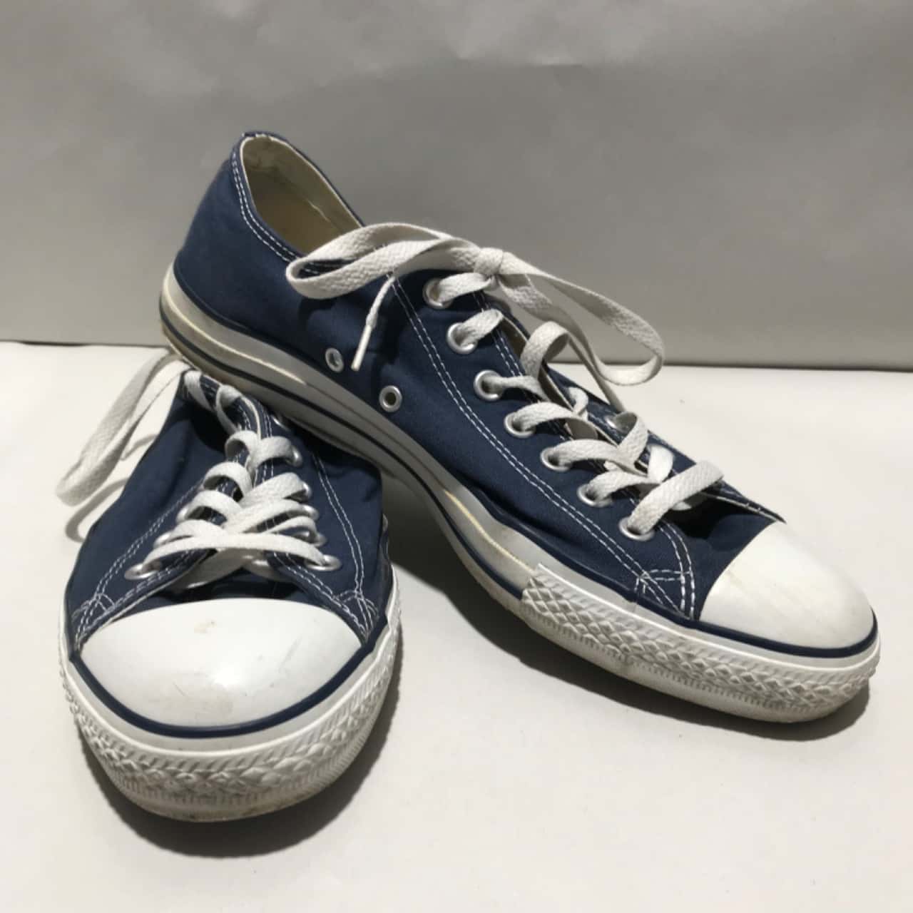Converse Mens Canvas shoe - Size 44 Blue/White (s)