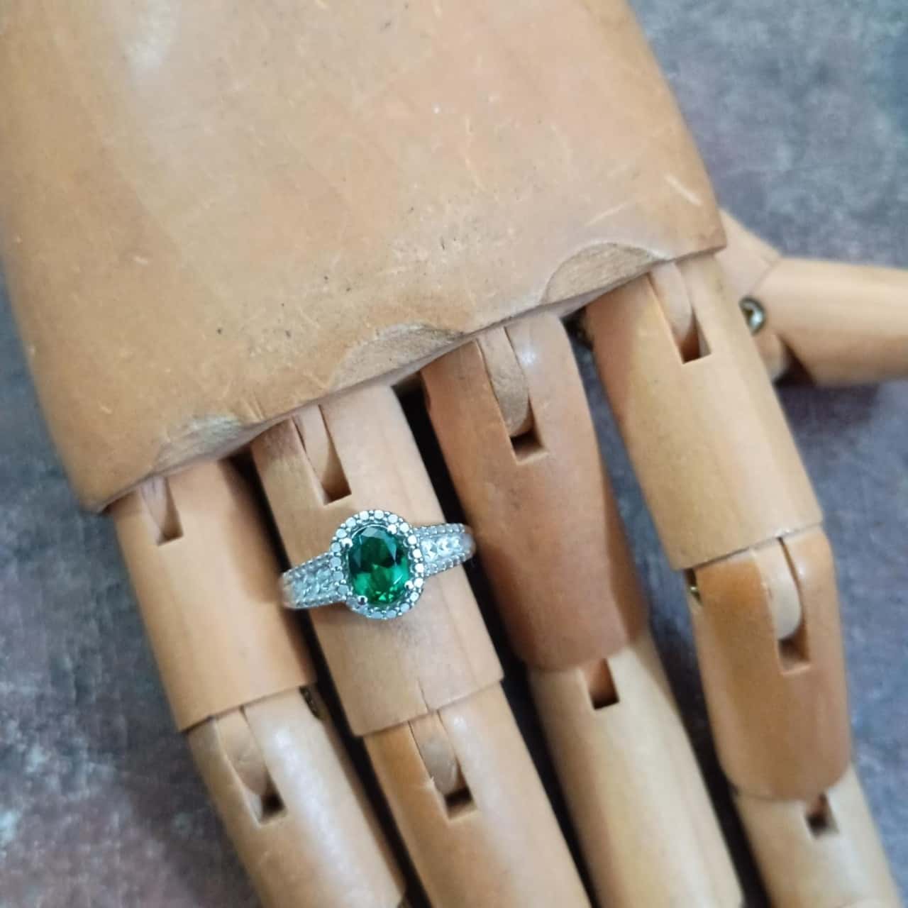Green Stoned Ring Stamped '925 CZ TWIJ'(s)