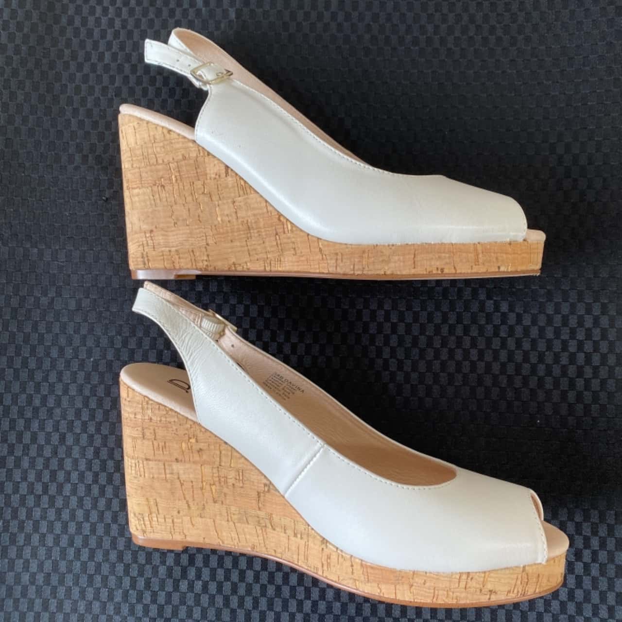 Jane Debster Women's Size 38B Cream Wedge Shoe(s)