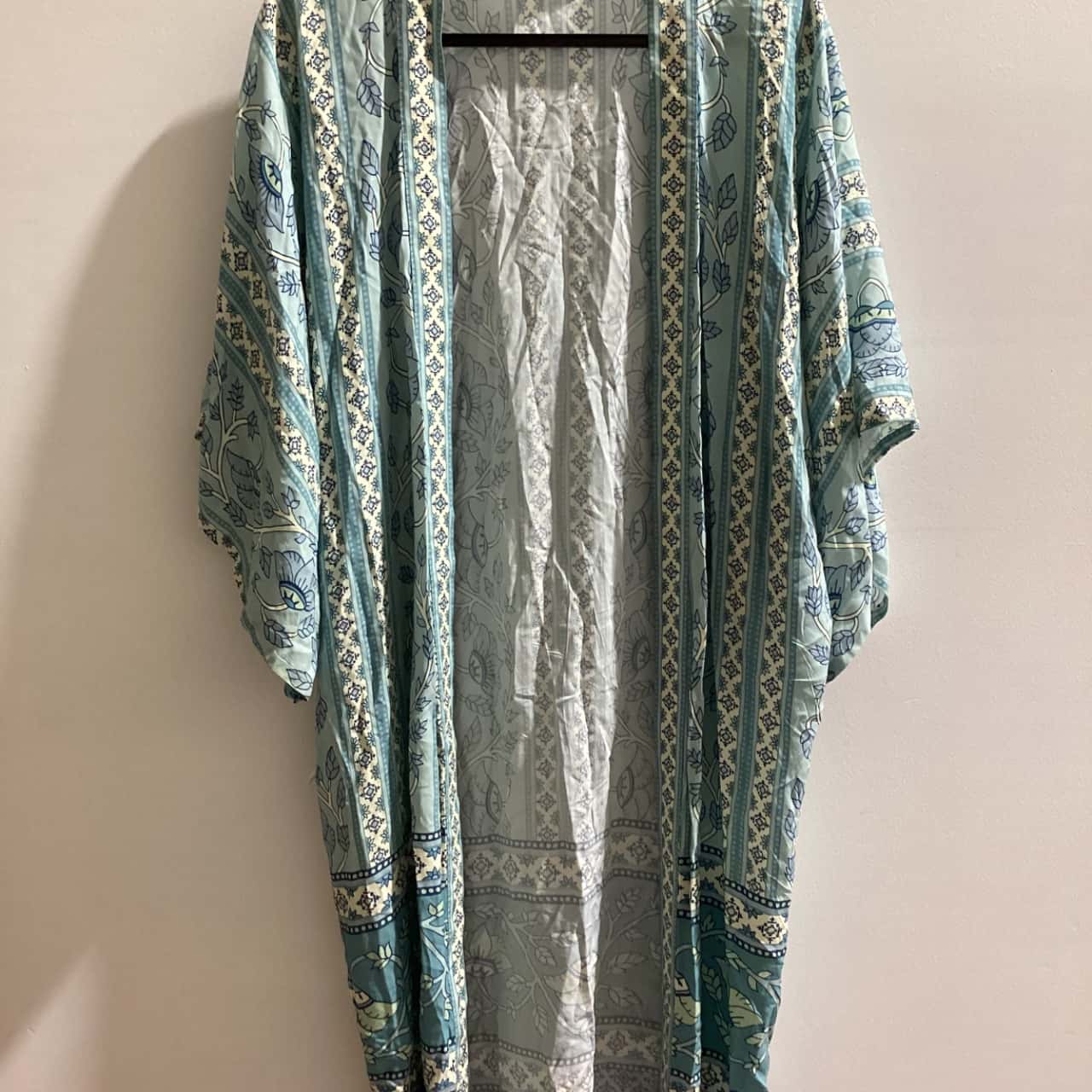Tigerlily Womens Size 10 Over Bathers Kimono Style Coat(s) - Used Good ...