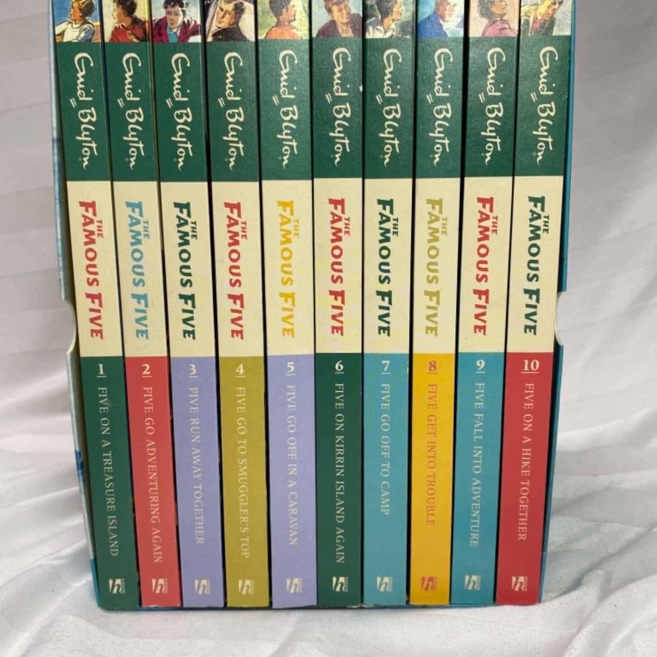 Famous Five Collection 10 book set by Enid Blyton