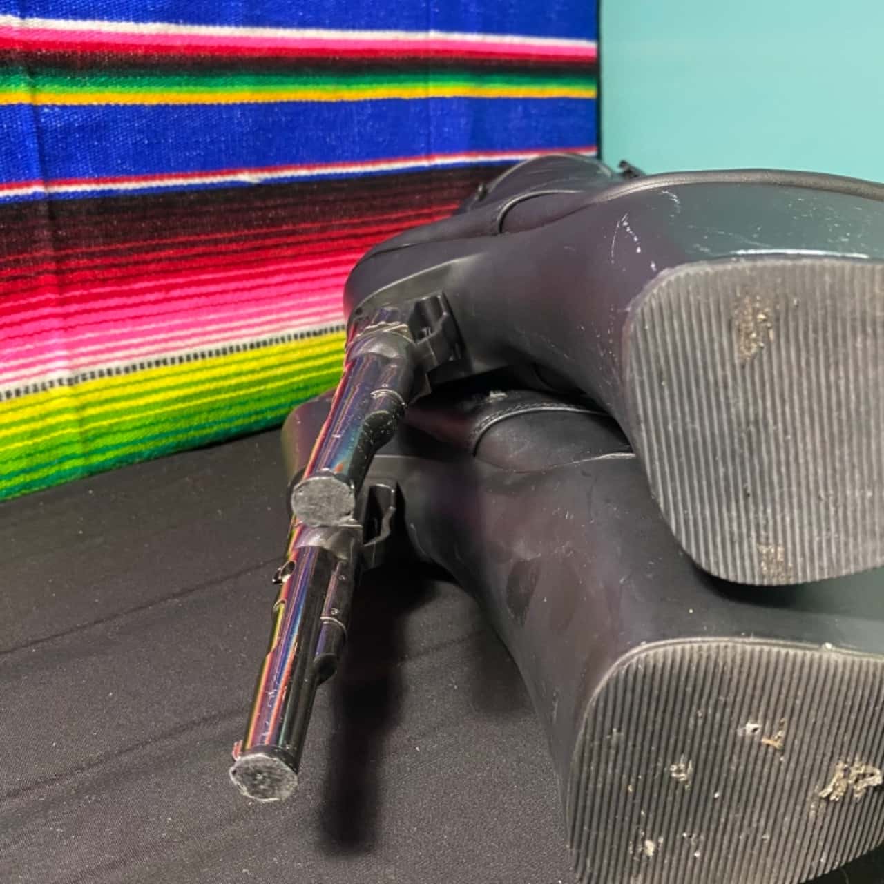 Pleaser Bondgirl Black Gun Heel size 6 (s)