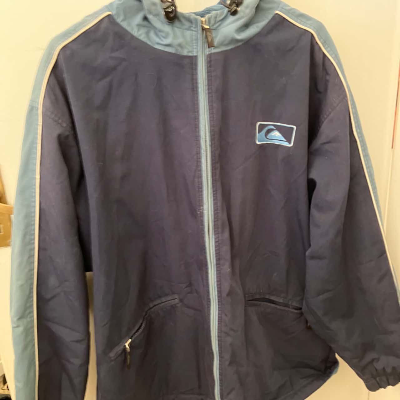 Quiksilver Mens Size L Front Zipper / Hood Jacket Blue (s)