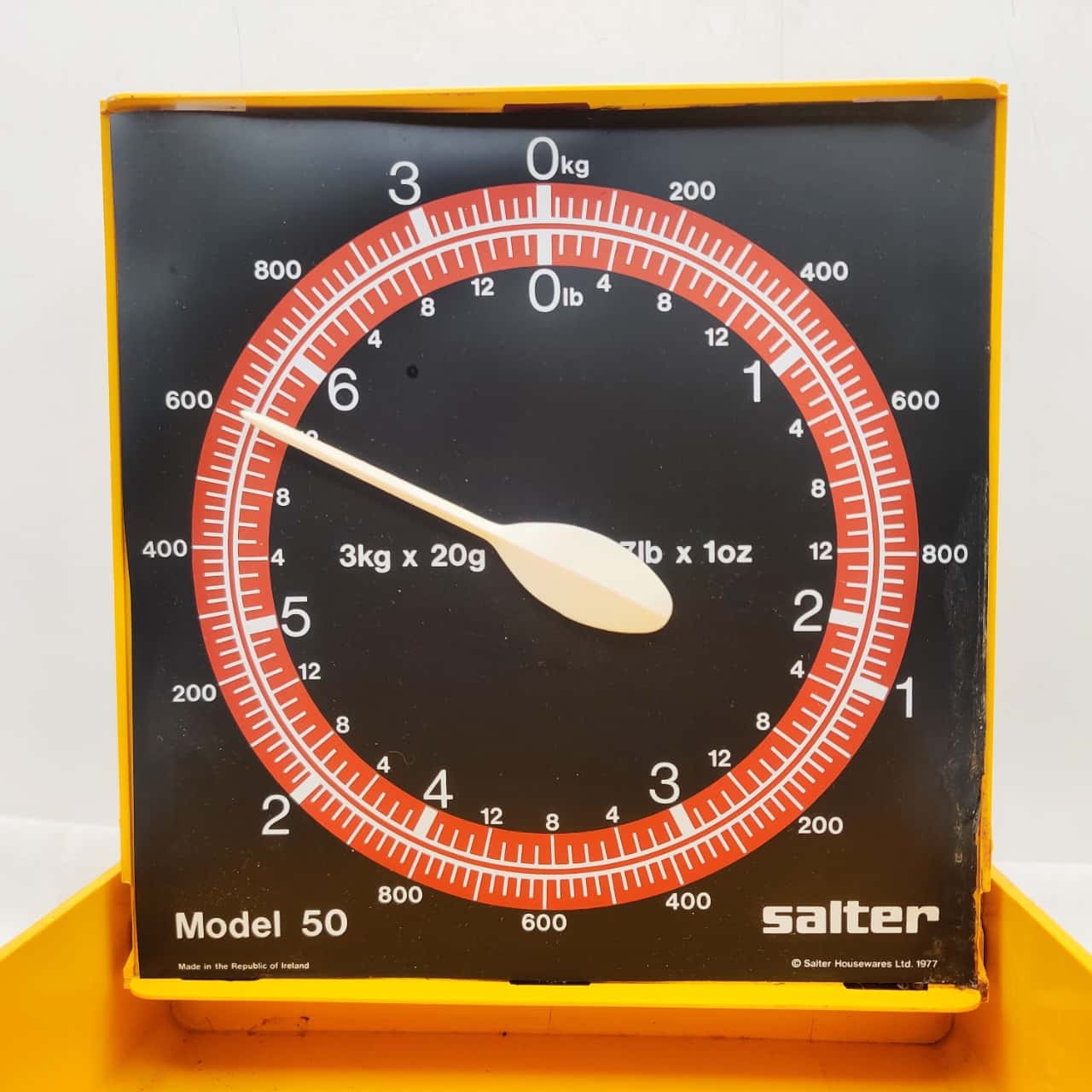 Salter Kitchen Wall Scales Model 50 Vintage 1977 Made In Ireland