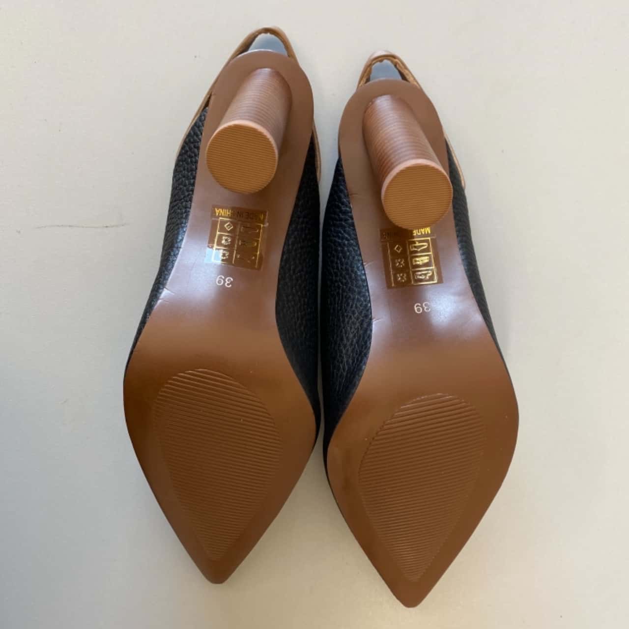 Senso Women's Size 39 Leather Black And Brown Shoe(s)