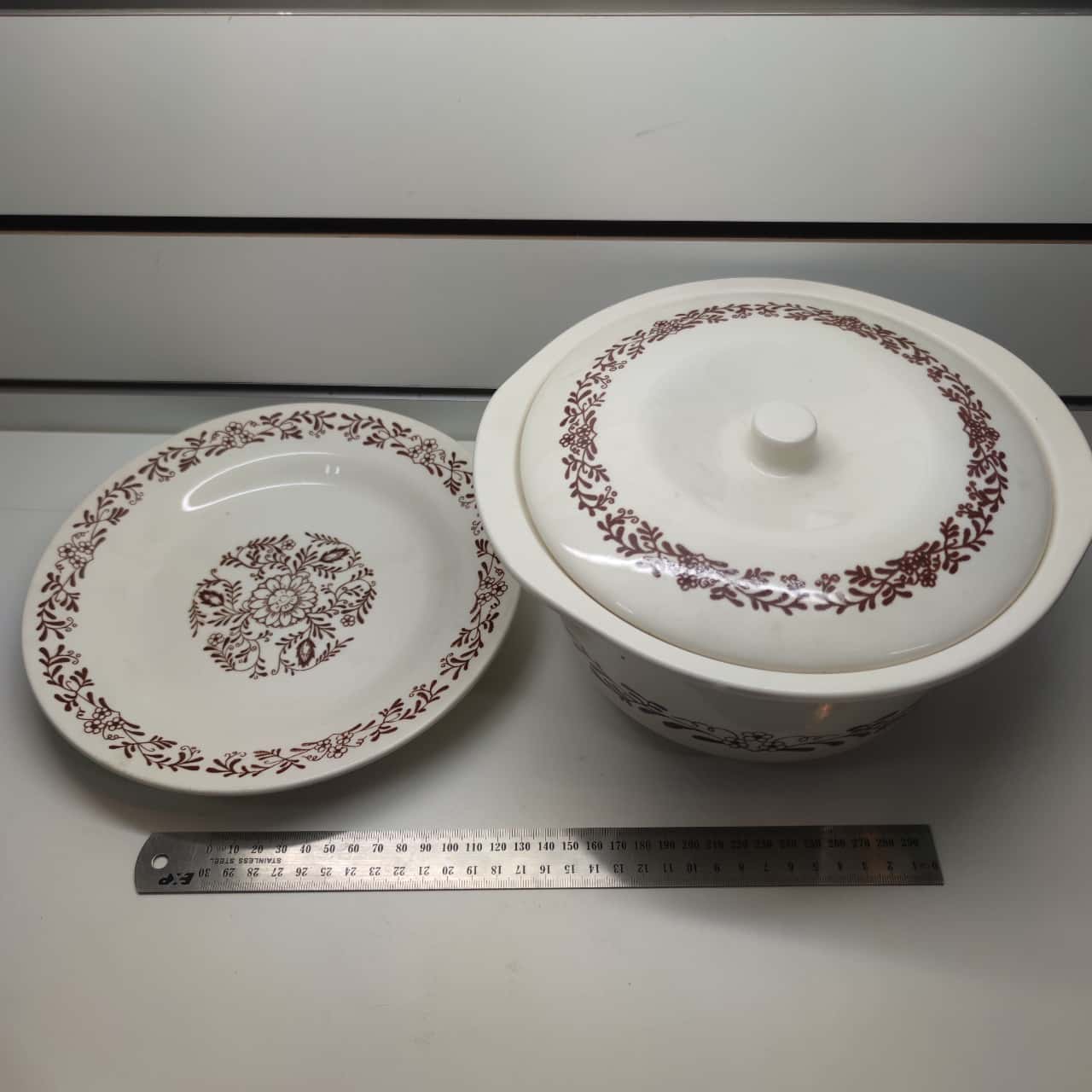 Vintage Crockery - Made in Brazil 3pcs (s)