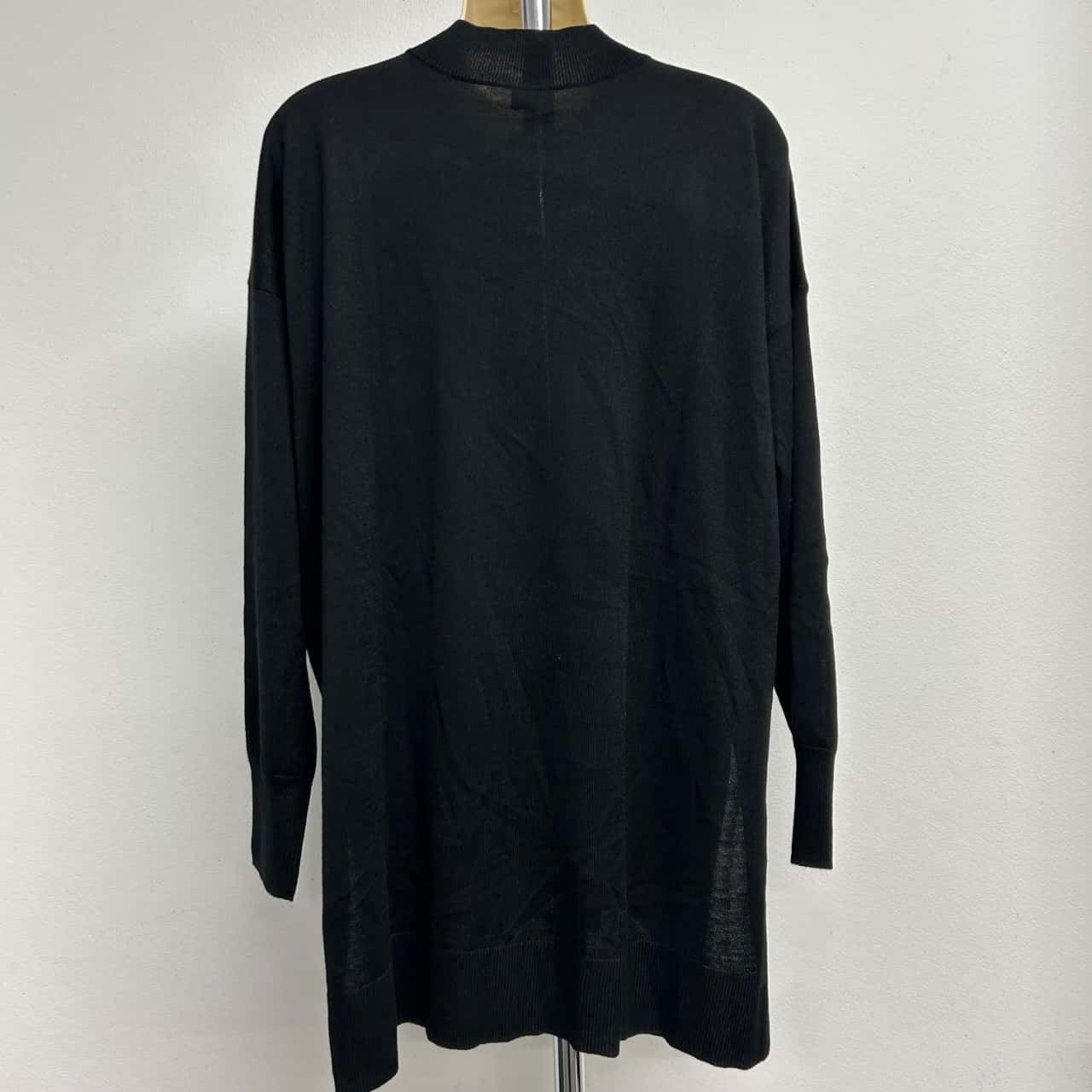 BNWT Uniqlo Womens Size M Black Wool Blend Turtleneck Jumper