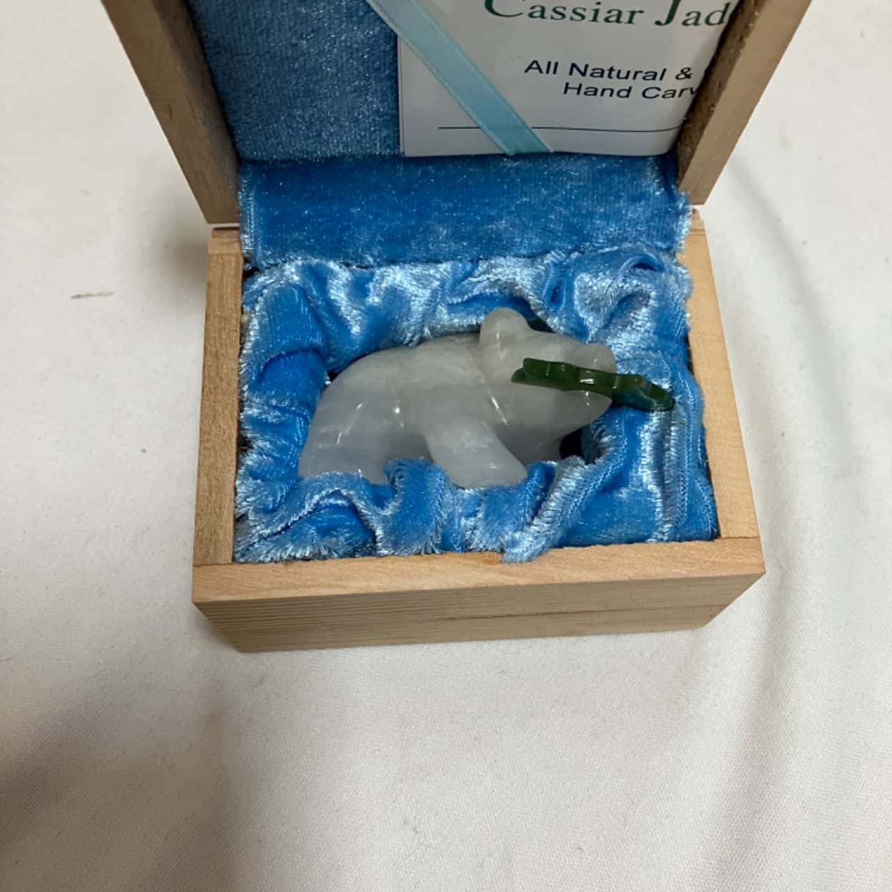 Arctic Crystal Cassiar Jade White Marble Polar Bear With Jade Fish