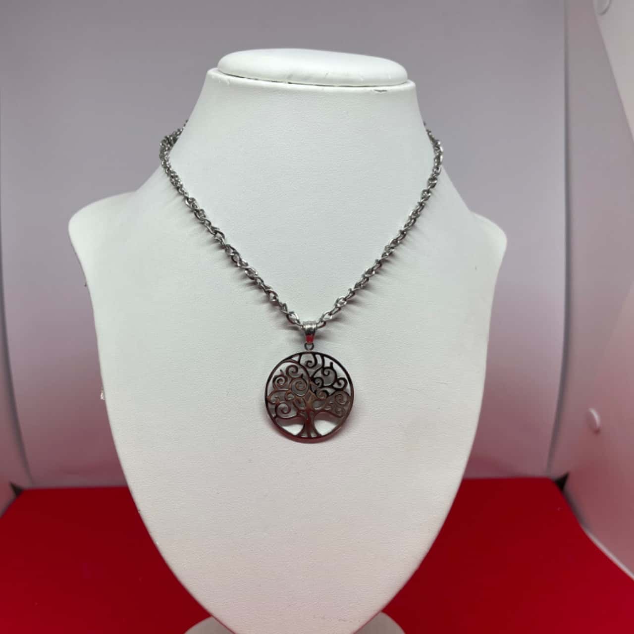 Other Womens Necklaces Silvertone Chain Tree Of Life Pendant B7b S