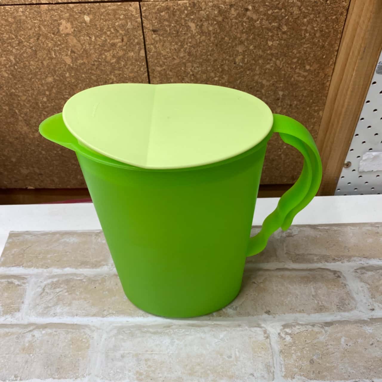Tupperware Jug