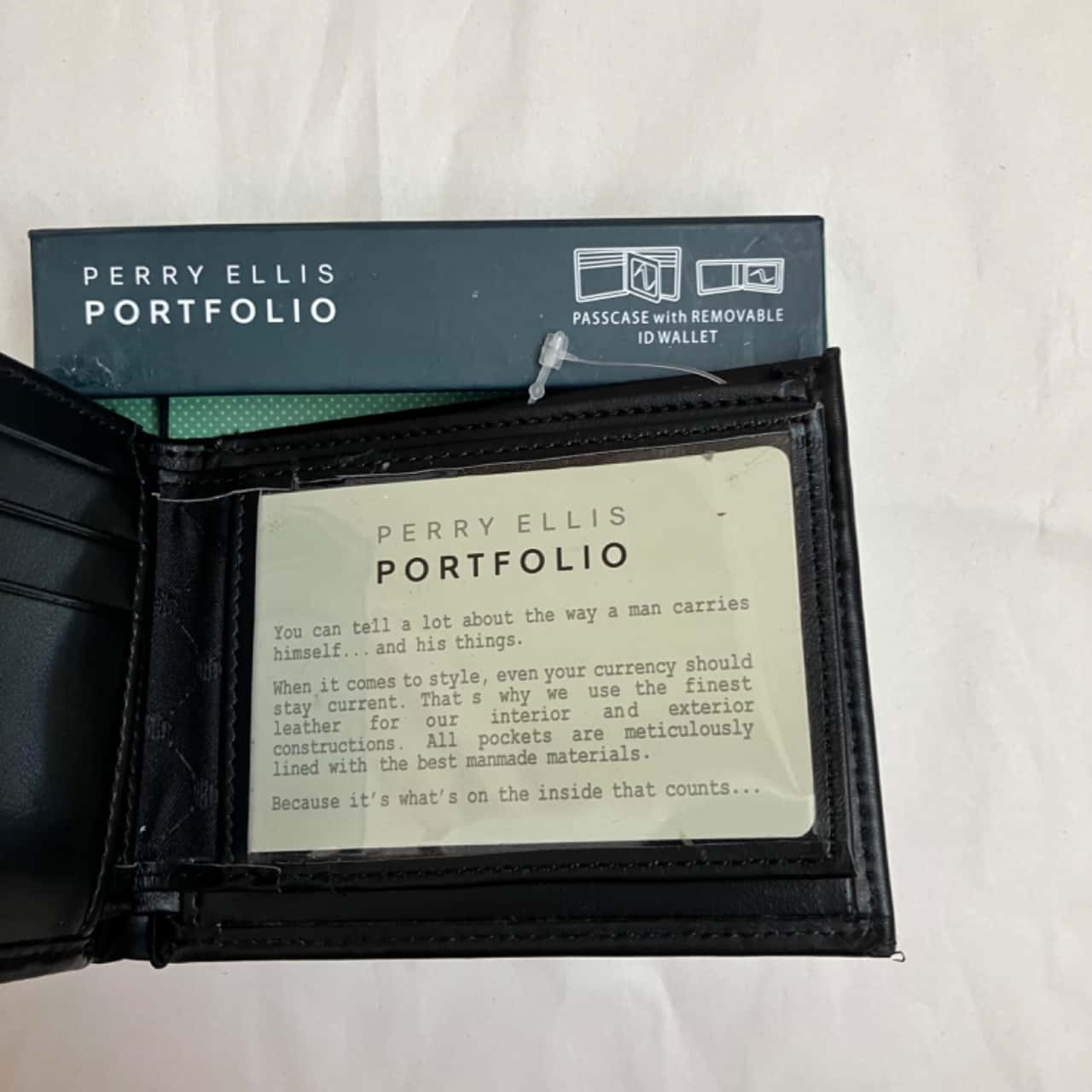 Perry Ellis Mens